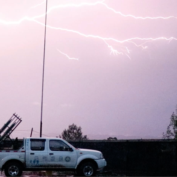 Strong lightning lights up the night sky in SW China - CGTN