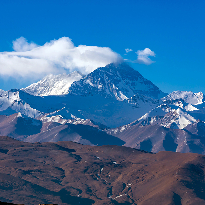 Live: Enjoy a magnificent view of Mount Qomolangma Ep. 7 - CGTN