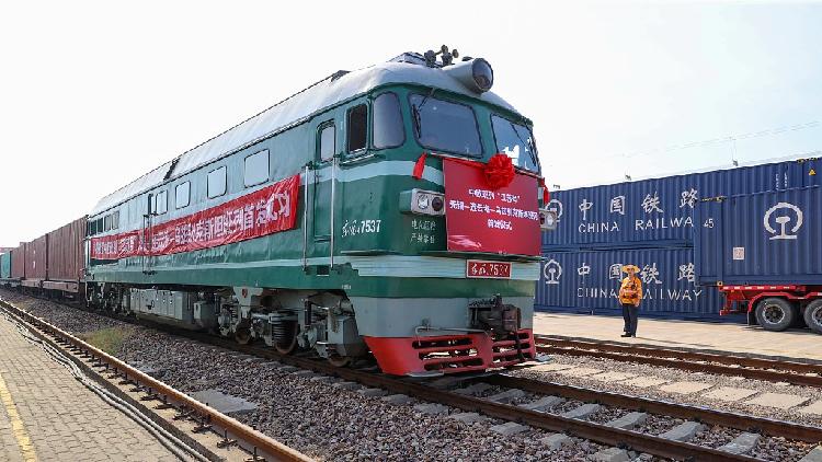 Cargo train debuts from east China to Central Asia - CGTN