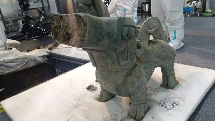 Largest animal-shaped bronze mythical beast unearthed at Sanxingdui - CGTN