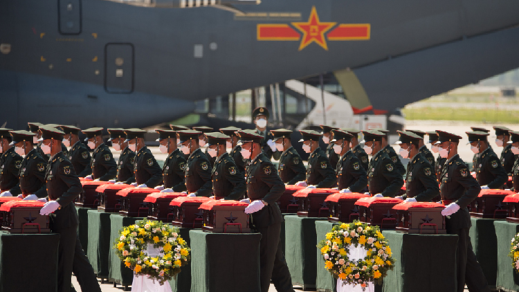 Live: Remains of 88 Chinese volunteer soldiers return home - CGTN