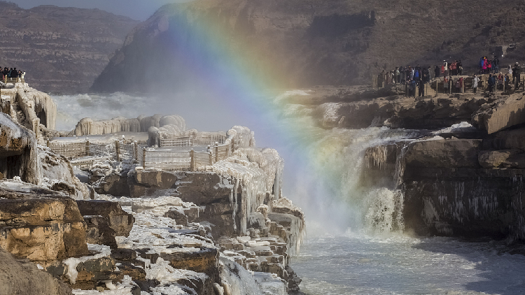 Live: A spectacular view of Hukou Waterfall on the Yellow River - CGTN