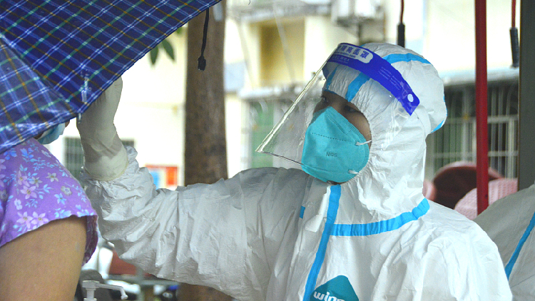 Chinese mainland records 295 new confirmed COVID-19 cases - CGTN