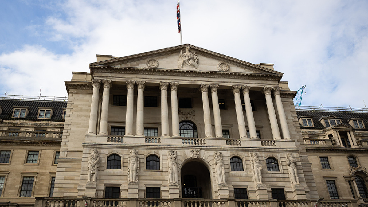 Bank of England to start unlimited bond purchases to stabilize market ...