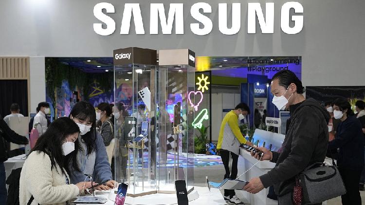 Samsung Q3 operating profits plunge 31% on global demand woes - CGTN