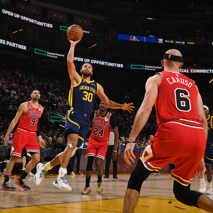 NBA highlights on Dec. 2: Warriors secure 11th straight win over Bulls - CGTN