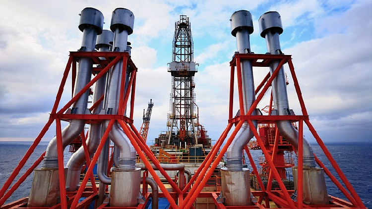 Asia's largest offshore oil production platform goes into operation - CGTN