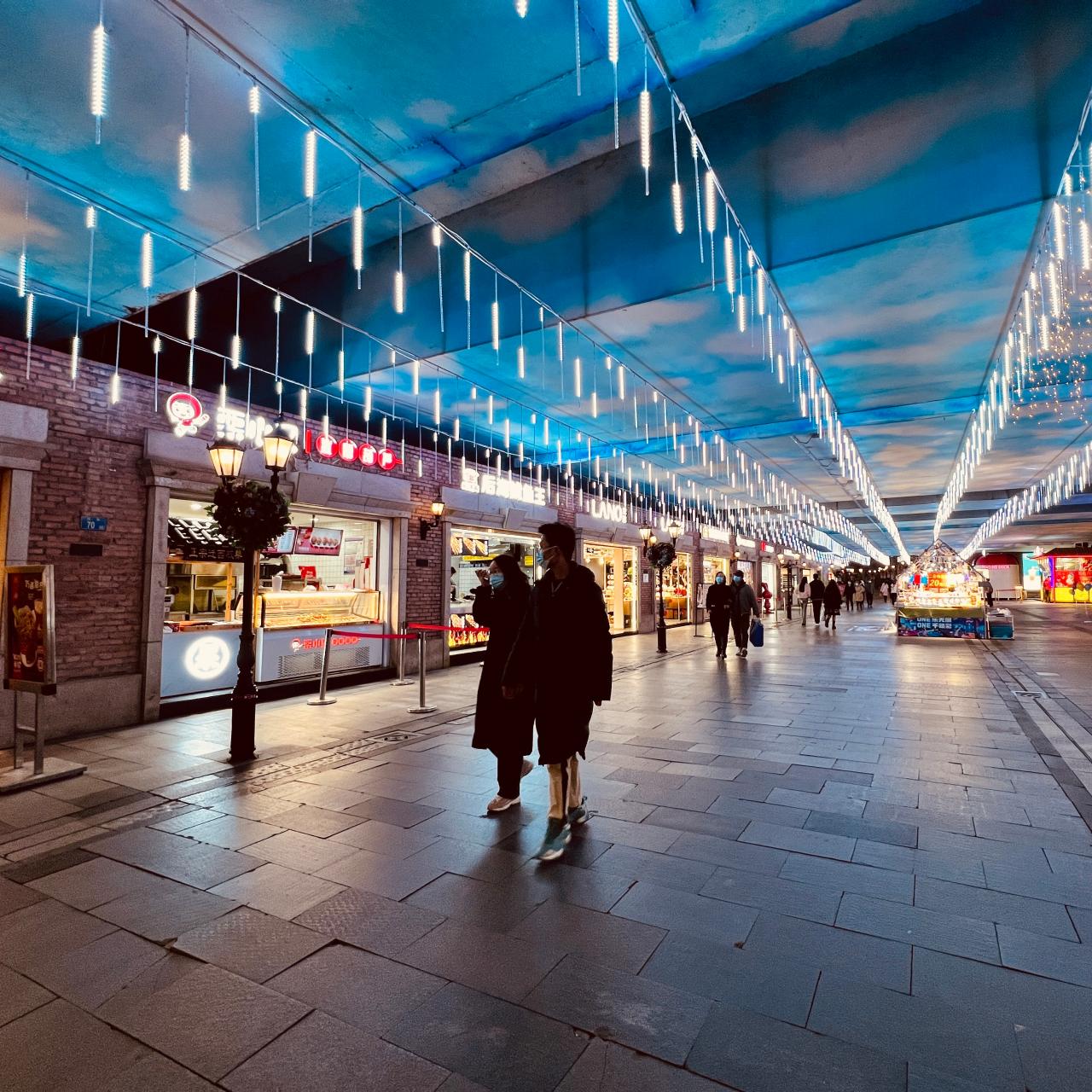Live: Enjoy the beauty of Han Street in Central China's Wuhan - CGTN