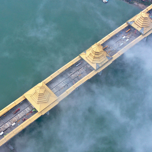 Live: Charming view of Fenghuangling Bridge in China's Liuzhou - CGTN