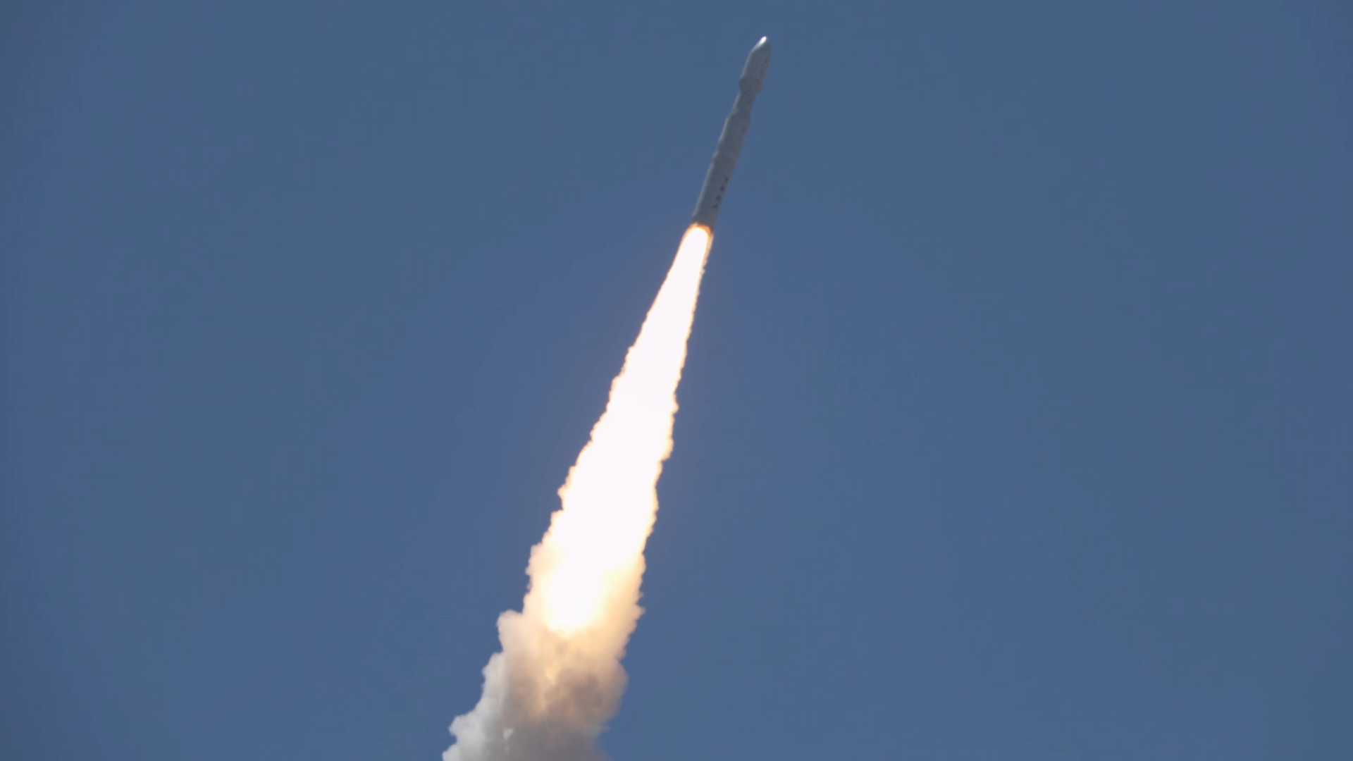 China's space-based solar camera publishes data on solar atmosphere - CGTN