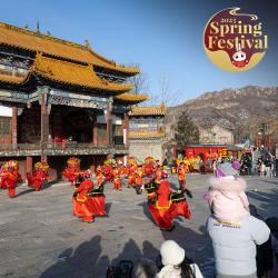 Live: Get festive at a temple fair at the foot of the Great Wall - CGTN