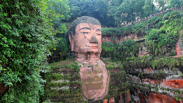 Live: Leshan Giant Buddha on the first day of Chinese New Year - CGTN