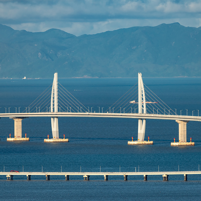 Live: Enjoy the vibrant view of the Hong Kong-Zhuhai-Macao Bridge - CGTN