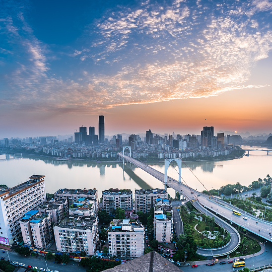 Live: Enjoy the picturesque view along Liuzhou's riverside in Guangxi ...