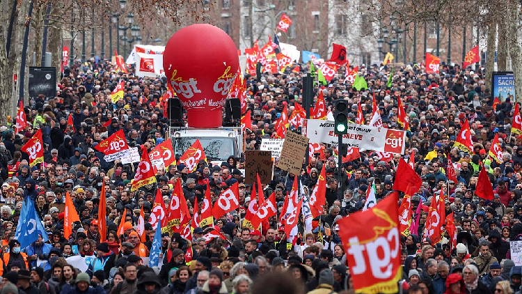 French unions plan new day of protests against pension reform - CGTN