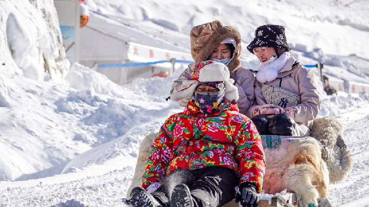 Ice and snow tourism proves a popular hit in northeastern China - CGTN