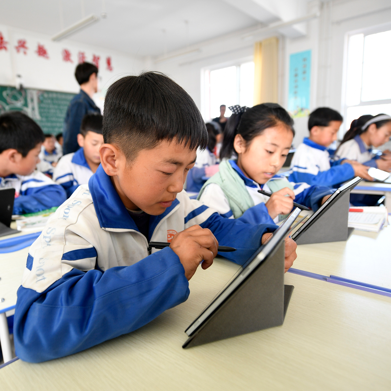 Digital education narrows education gap in China - CGTN