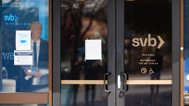 U.S. regulators' oversight over SVB questioned - CGTN