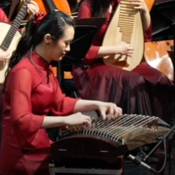 Landing Home: Taiwan guzheng player finds roots in folk music - CGTN