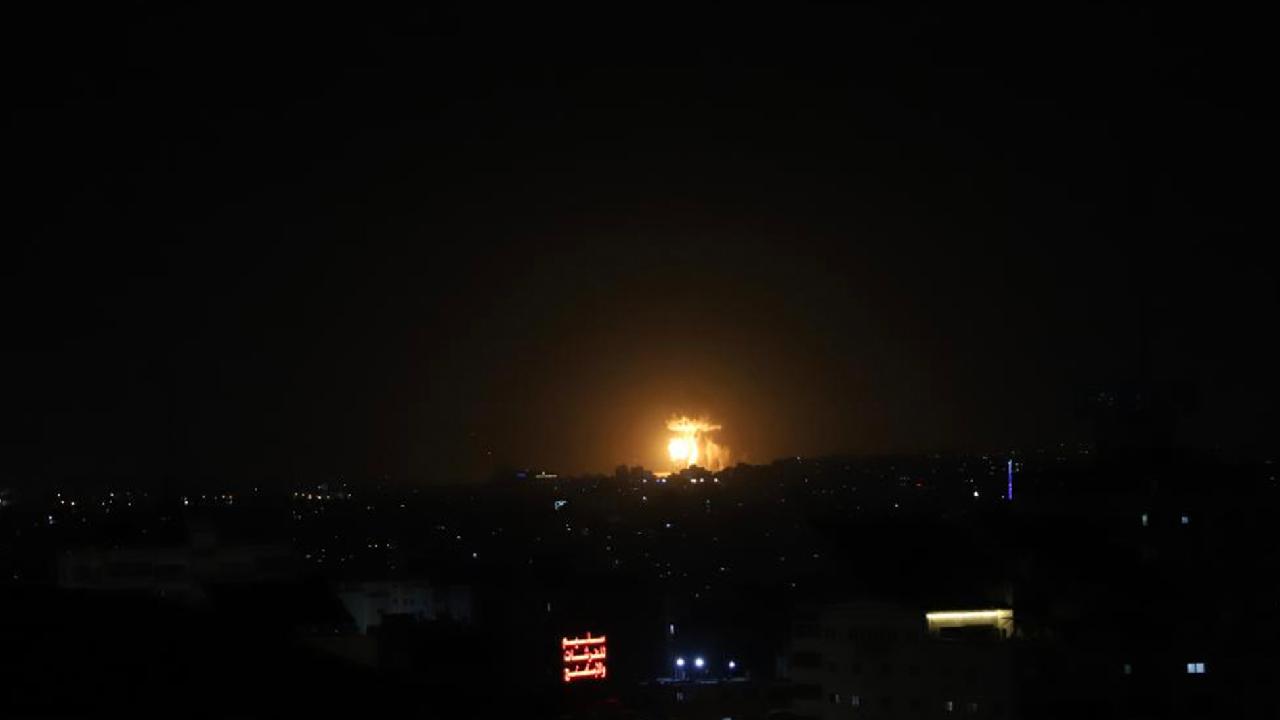 Israel strikes tunnels in Gaza, rocket fire from Hamas hits S Israel - CGTN