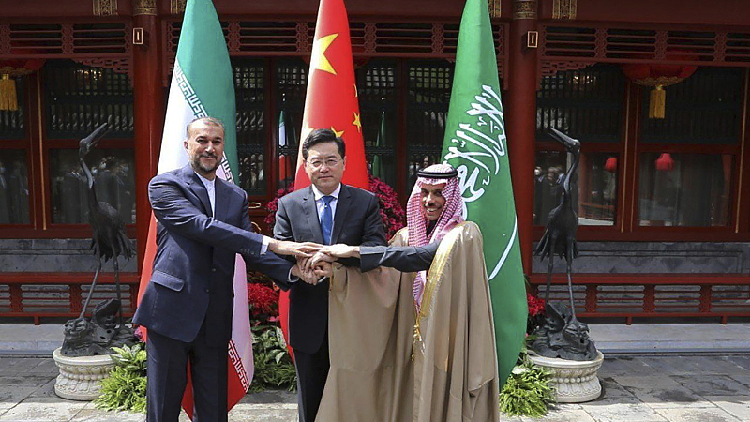 A tale of two contrasting approaches in the Middle East - CGTN