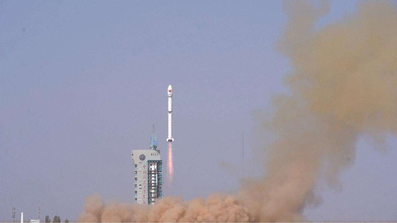 China launches new meteorological satellite atop Long March-4B rocket ...