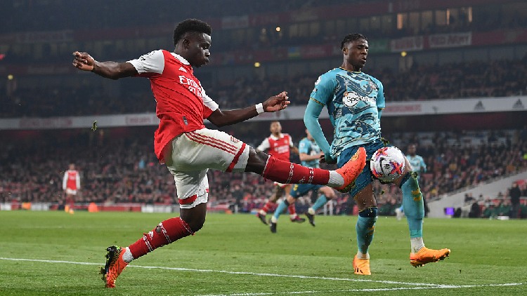 Arsenal stage late escape to snatch home draw, PSG close in on title - CGTN