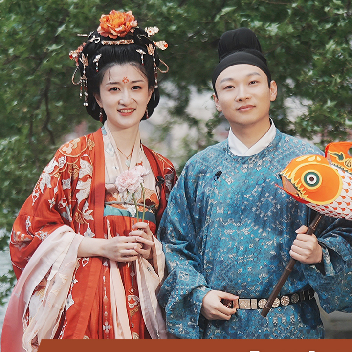 The Elegance in Culture: Experience the Hanfu outfits - CGTN