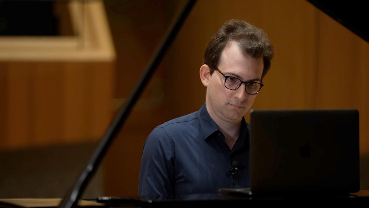 American composer strikes perfect chord between East and West - CGTN