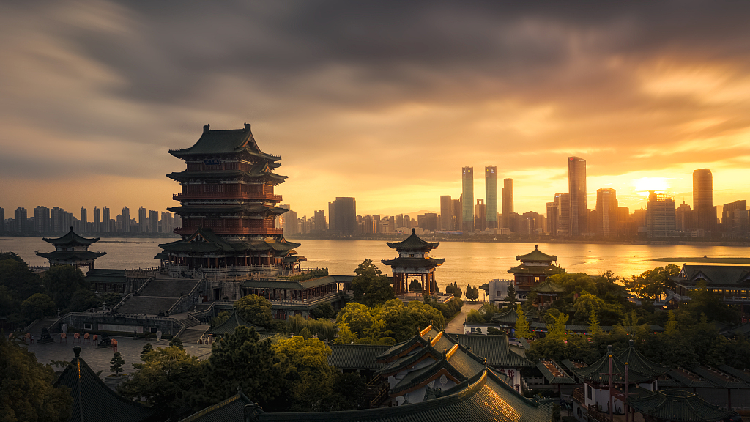 Live: Vibrant view of the Pavilion of Prince Teng in Jiangxi, China - CGTN