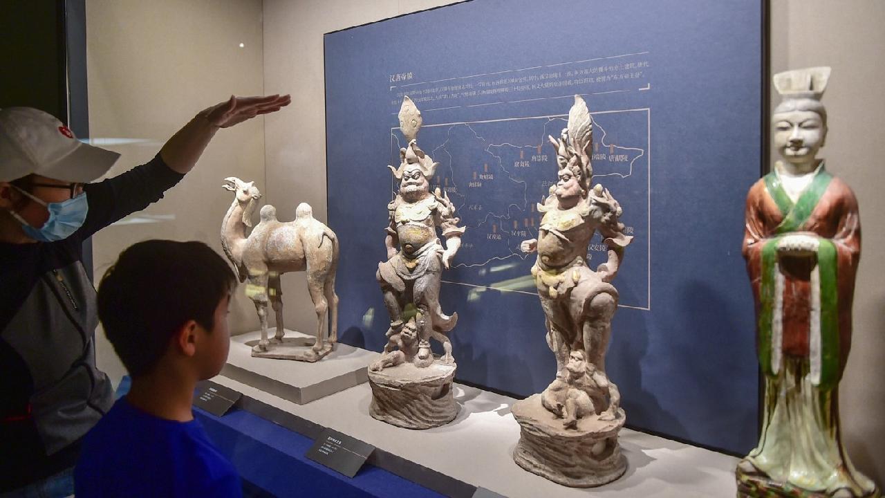 Cultural relics from ancient Chinese capitals on display - CGTN
