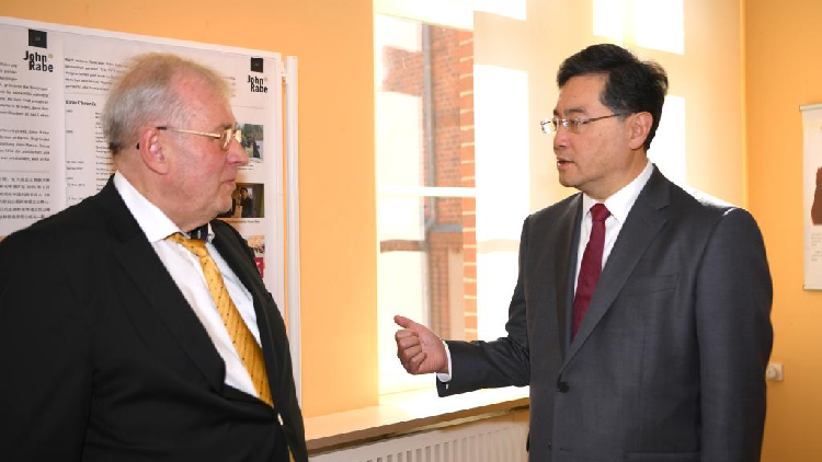 Chinese FM encourages closer China-Germany exchanges - CGTN