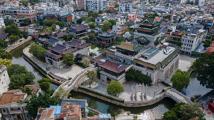 Guangzhou's Yong Qing Fang a tribute to Cantonese culture - CGTN