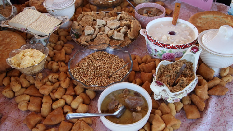 Kazakh ethnic group's feast excites taste buds - CGTN