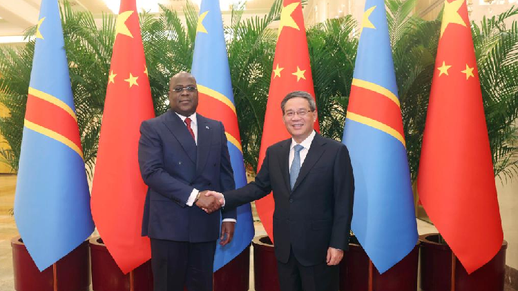 China to further synergize development strategies with DRC: Premier Li ...