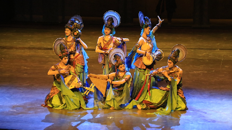 Echoes of Dunhuang: An immersive journey through time and art - CGTN