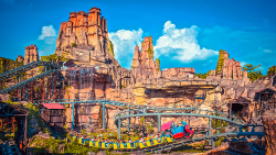 Shenzhen Happy Valley gets ready for Children's Day - CGTN