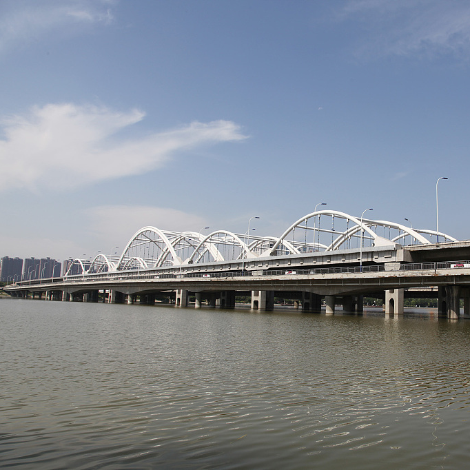 Live: Vibrant view of the Guangyun Bridge in Xi'an, China - CGTN