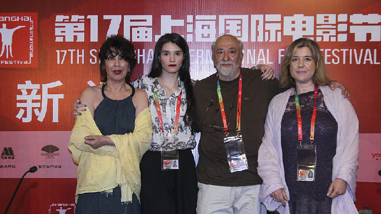 'Little England' plots love story between a man and two sisters - CGTN