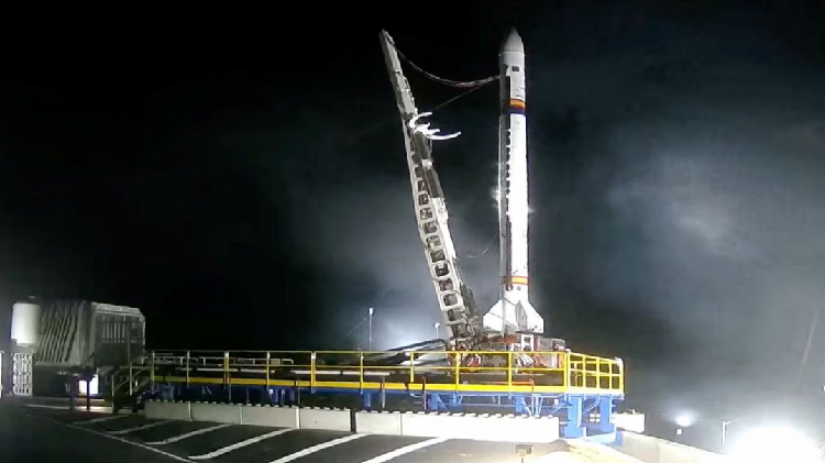 Spain's PLD Space aborts test rocket launch - CGTN