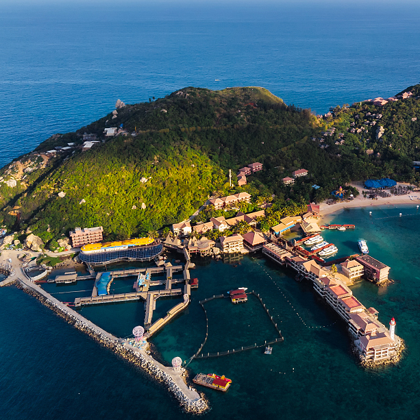 Live: Soak up the scenic splendor of summer on Fenjiezhou Island - CGTN
