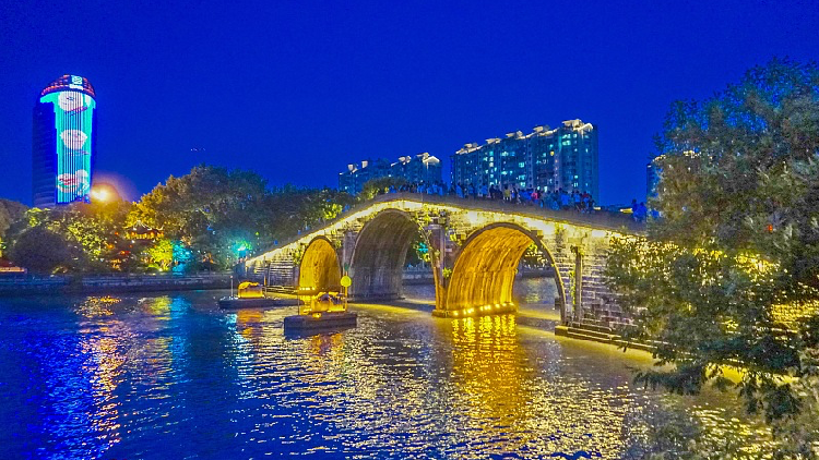 Hangzhou's Qiaoxi block offers splendid treasures - CGTN