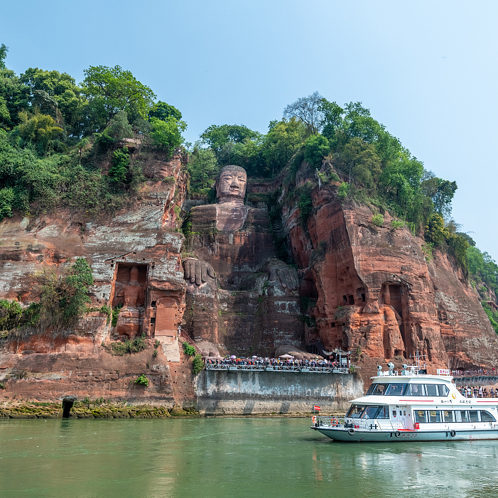 Live: Aerial view of Leshan Giant Buddha in SW China's Sichuan - CGTN