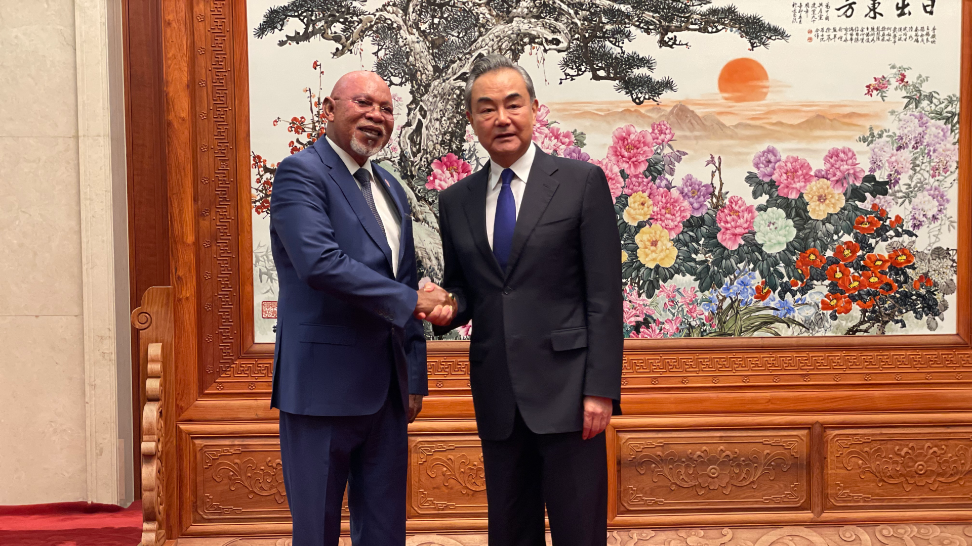 Chinese senior diplomat Wang Yi meets with Uganda's FM - CGTN