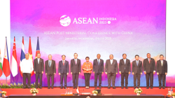 Wang Yi hails China-ASEAN cooperation results - CGTN