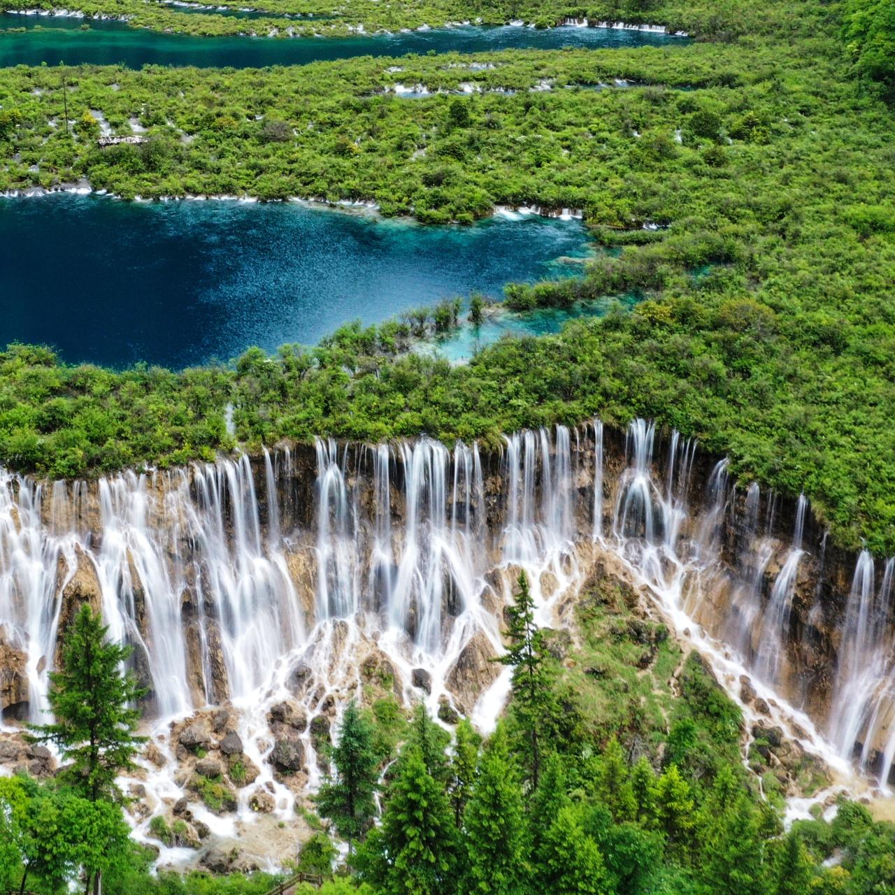 Live: Enjoy the stunning Nuorilang Waterfall in southwest China - CGTN