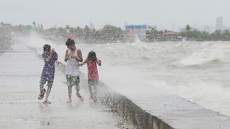 Asia News Wrap: Super typhoon wreaks havoc across east Asia, and more ...