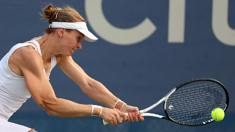 Samsonova continues title defense, China's Shang enters last 16 - CGTN