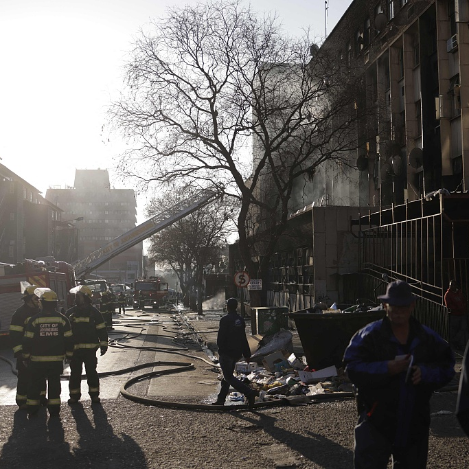 Live: Latest on fire in Johannesburg, South Africa - CGTN