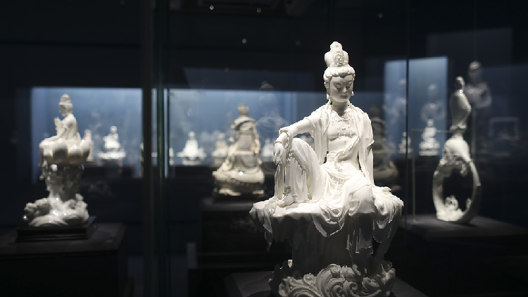 The finest Chinese porcelain from Fujian - CGTN